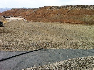 Leak Location System for Leach Pads